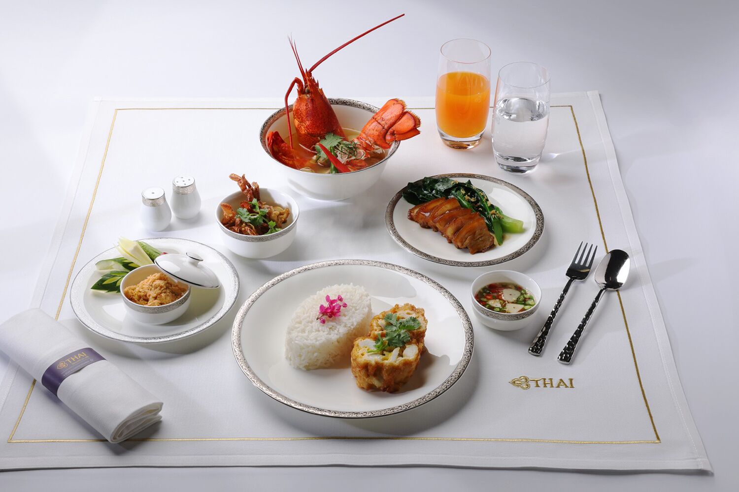 Thai Airways Economy Class Bangkok to Tokyo Review 2026: Seats, Meals ...